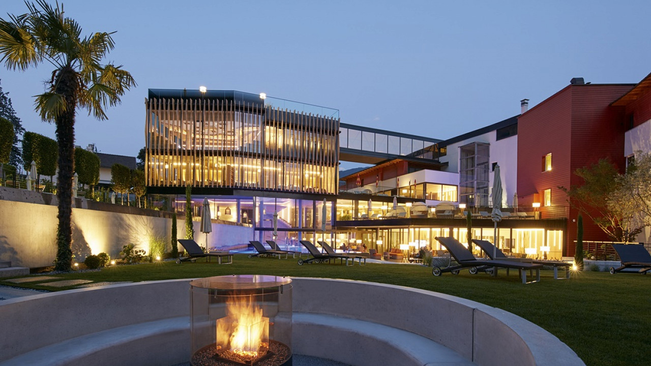 Lindenhof Pure Luxury & Spa DolceVita Resort: 4-Sterne-Superior-Hotel ...